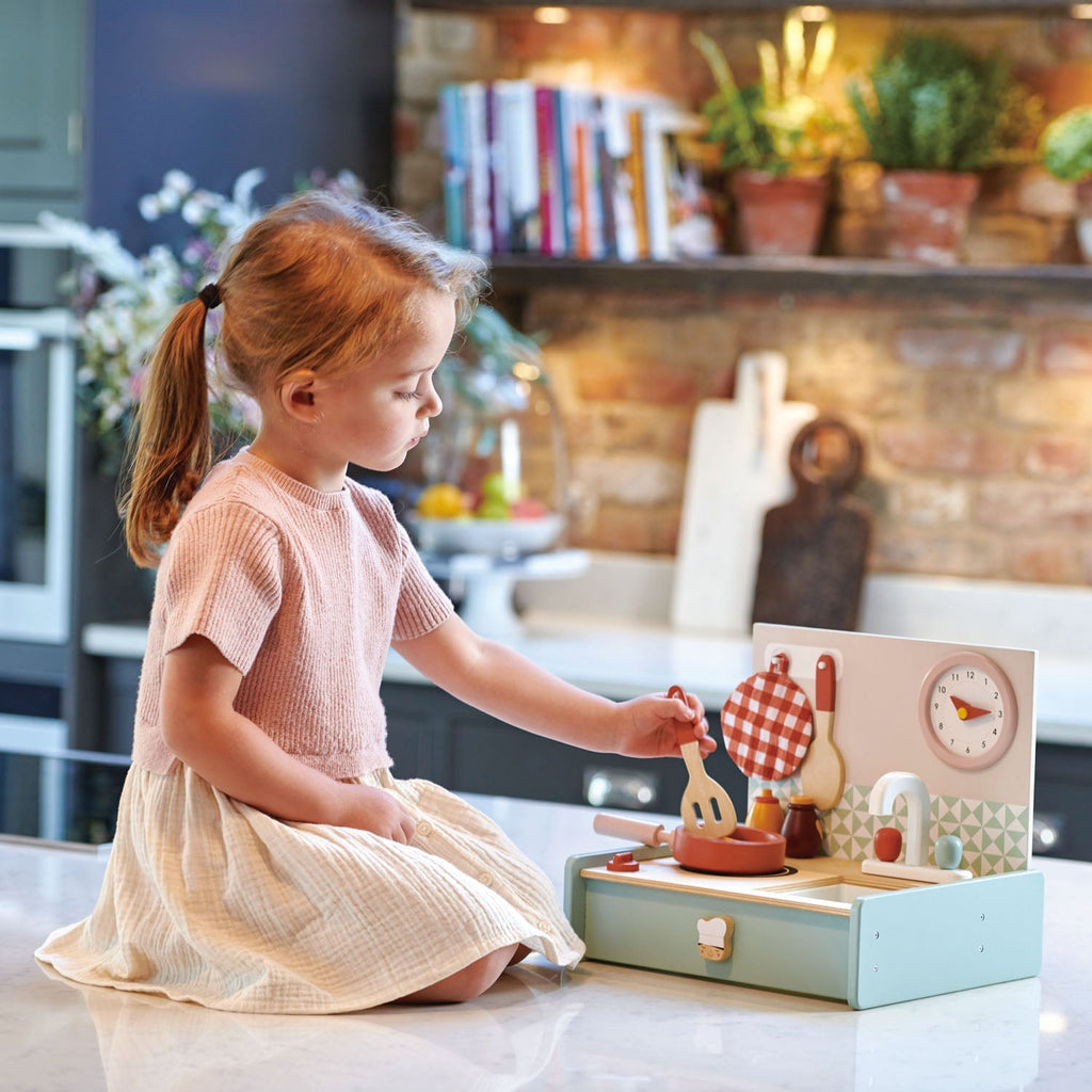 Kitchenette | All The Little Bows