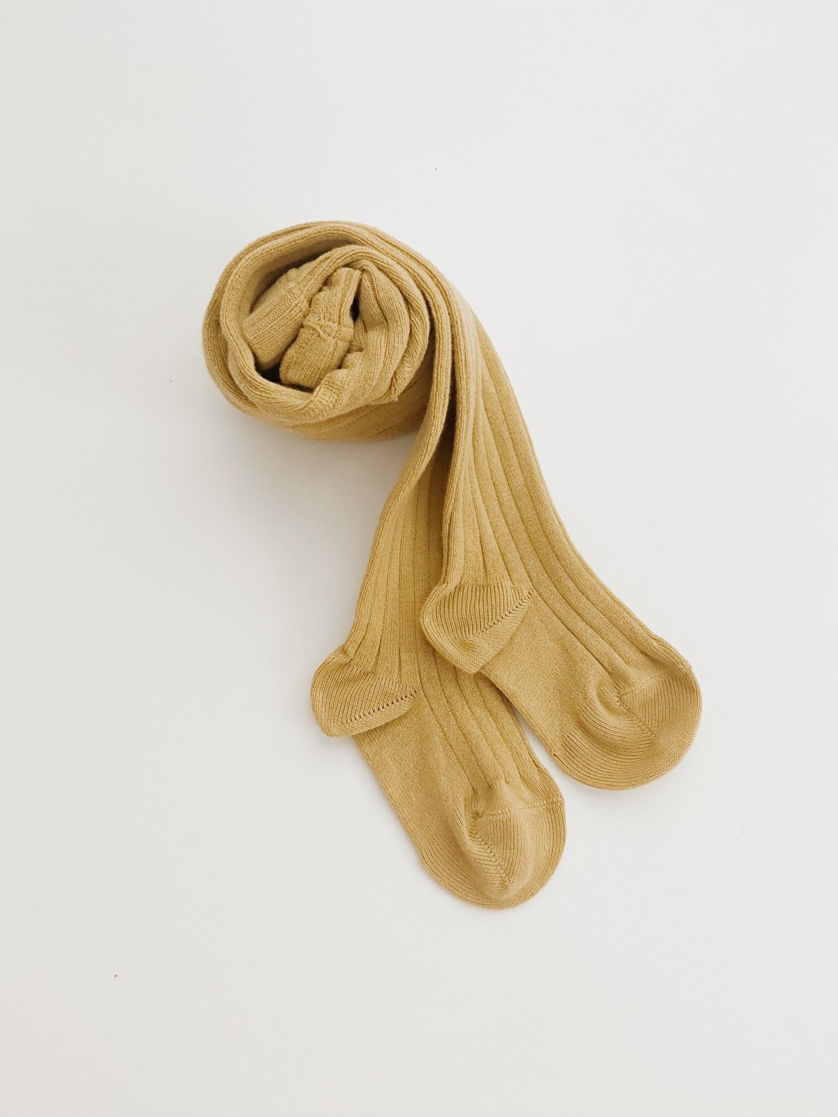 Classic Ribbed Tights // Mustard - Cóndor 629 | All The Little Bows
